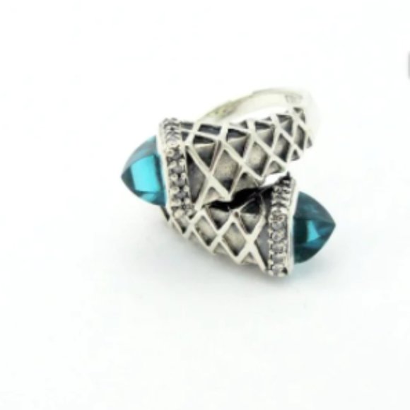 christy cali | Jewelry | New Elegante Azur London Blue Topaz Ring ...
